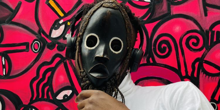 LouiSimone Guirandou Gallery, Abidjan, présente "Man Dan", premier Solo ...